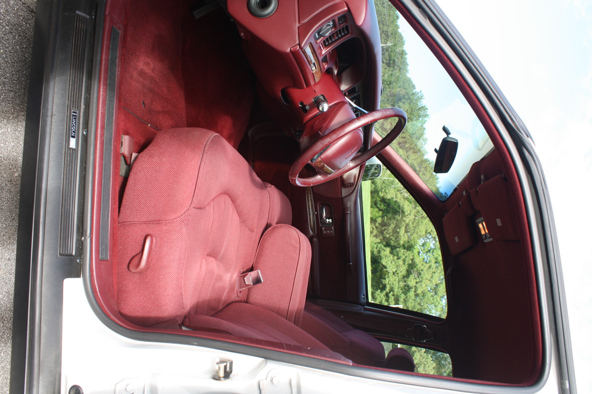 Forums / Classifieds / 1995 Lincoln Town Car - Sold!! - TAC and TVR